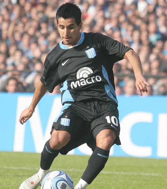 Moralez: "Me gustaría retirarme en Racing" - Racing de Alma