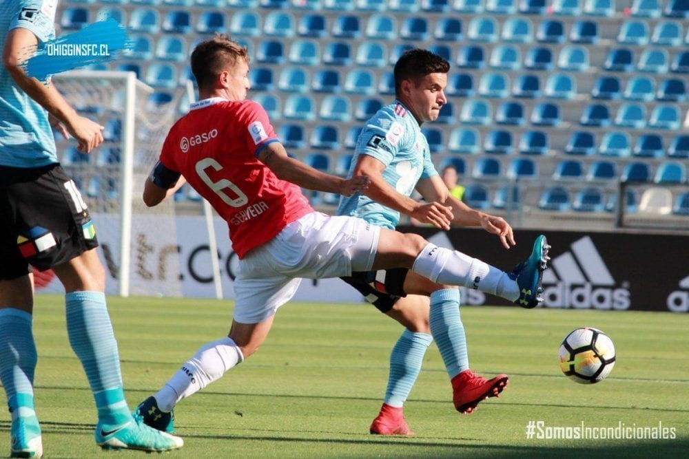 El ex Racing Oroz hizo dos goles