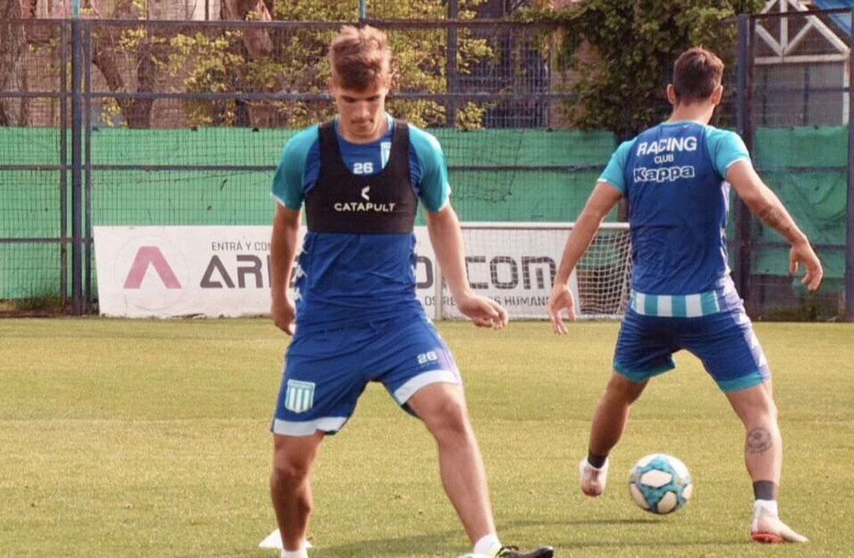 Racing disfruta de su goleador en el equipo de Gerk