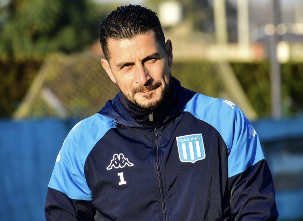 Arias dejó una puerta abierta para irse... - Racing de Alma