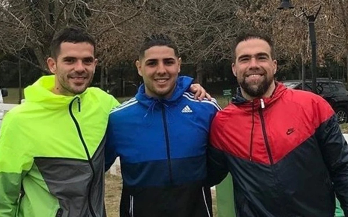 Pocho Insúa, con Gago a Racing jugó en Independiente - Racing de Alma