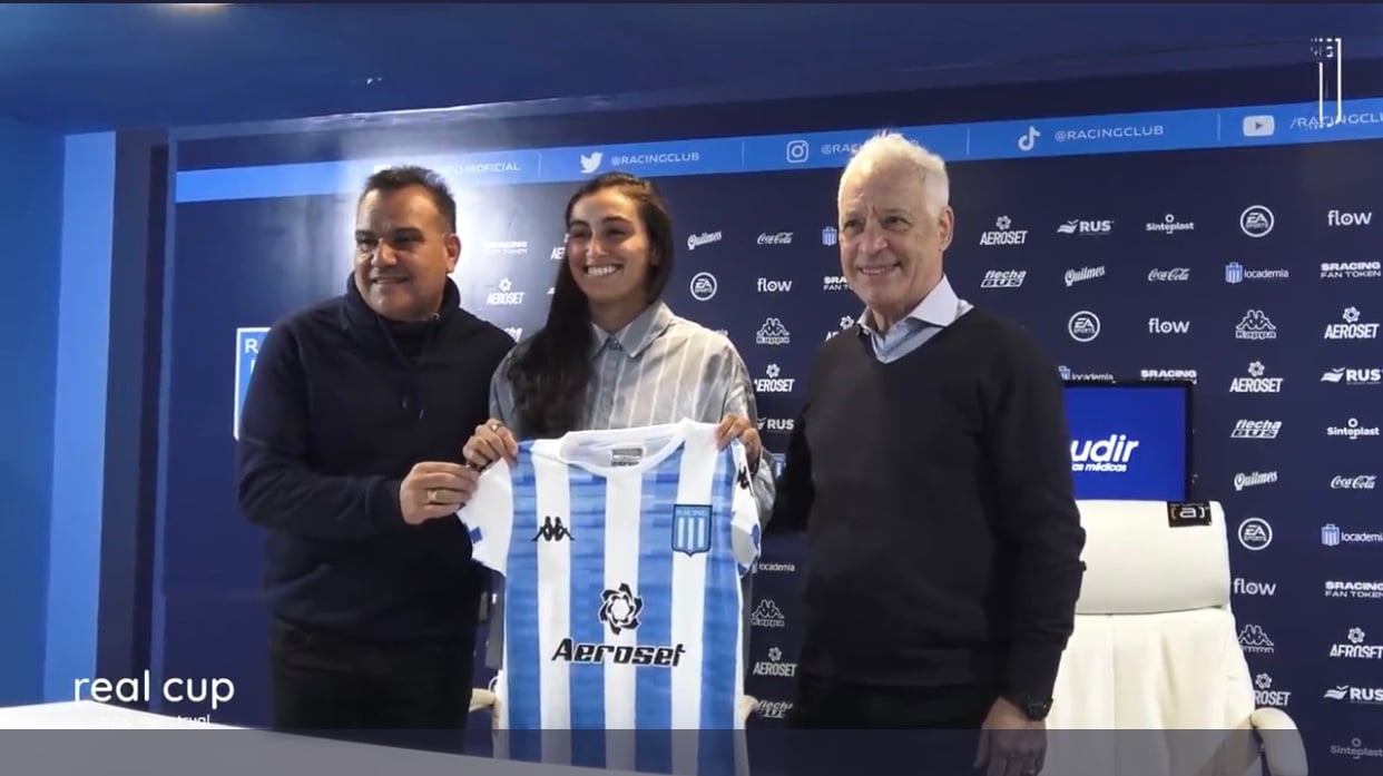 Luana Muñoz, la primera en renovar contrato - Racing de Alma
