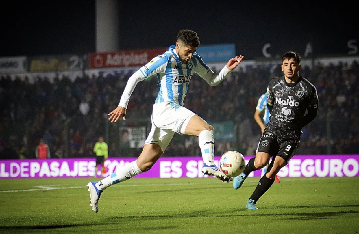Racing compró parte del pase de Maxi Romero - Racing de Alma