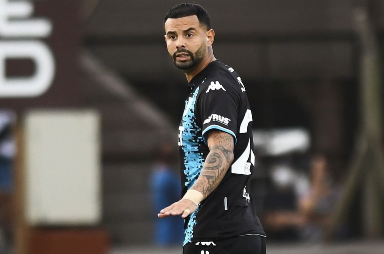 La foto de Cardona que sorprendió a Racing - Racing de Alma