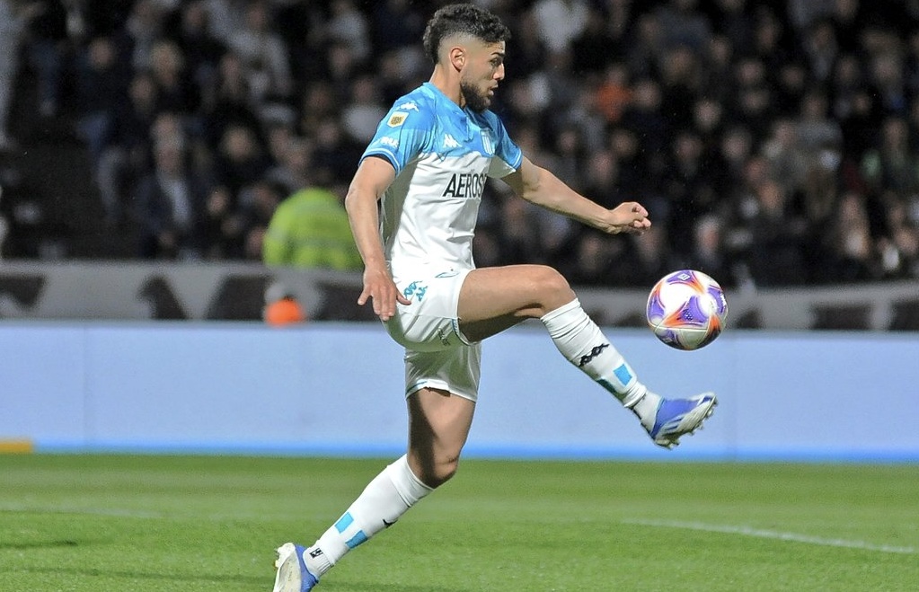 Maxi Romero, el nueve de Racing con Boca: marca que ilusiona - Racing ...