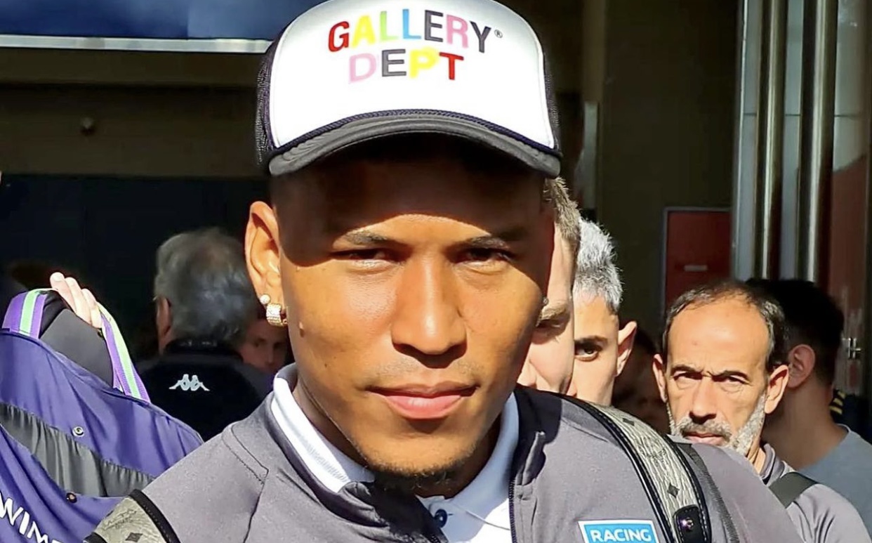 Roger podría quedarse en Racing: un indicio clave de Blanco - Racing de ...