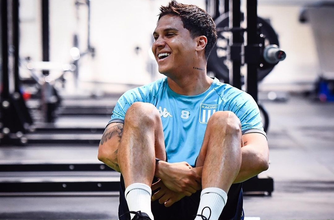 Costas les marcó la cancha a las figuras de Racing - Racing de Alma