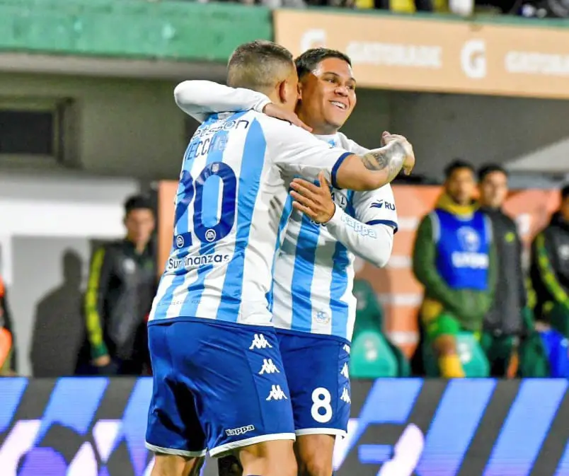 ¿vecchio Y Juanfer Juntos En El 11 De Racing Racing De Alma