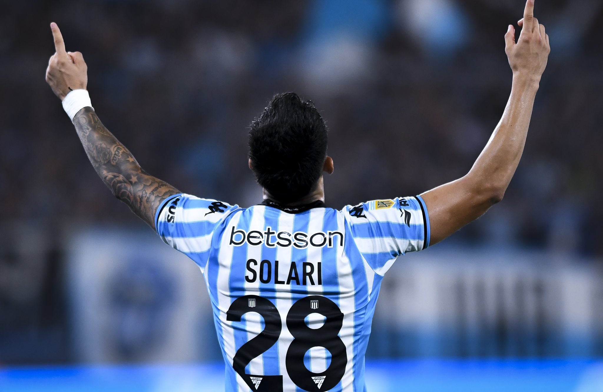 Ante Lanús, Solari hizo su primer gol en Racing - Racing de Alma