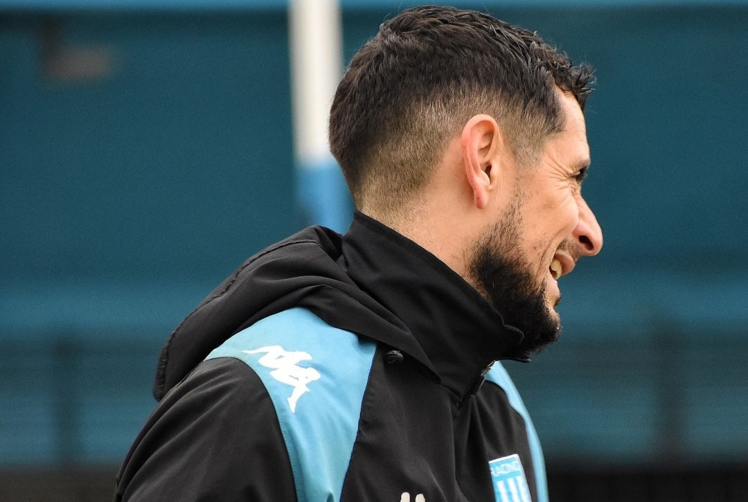 Costas destacó las vallas en cero de Racing - Racing de Alma