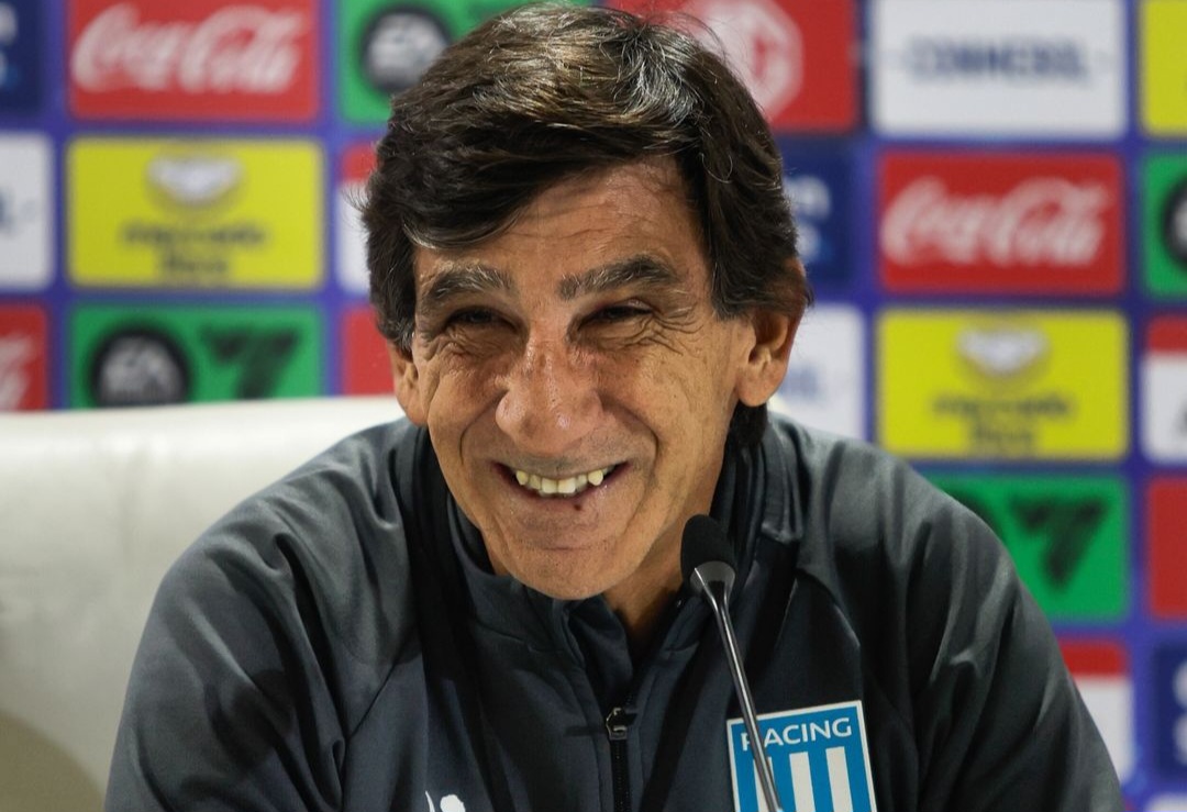 Costas reveló una charla con Salas, delantero de Racing - Racing de Alma