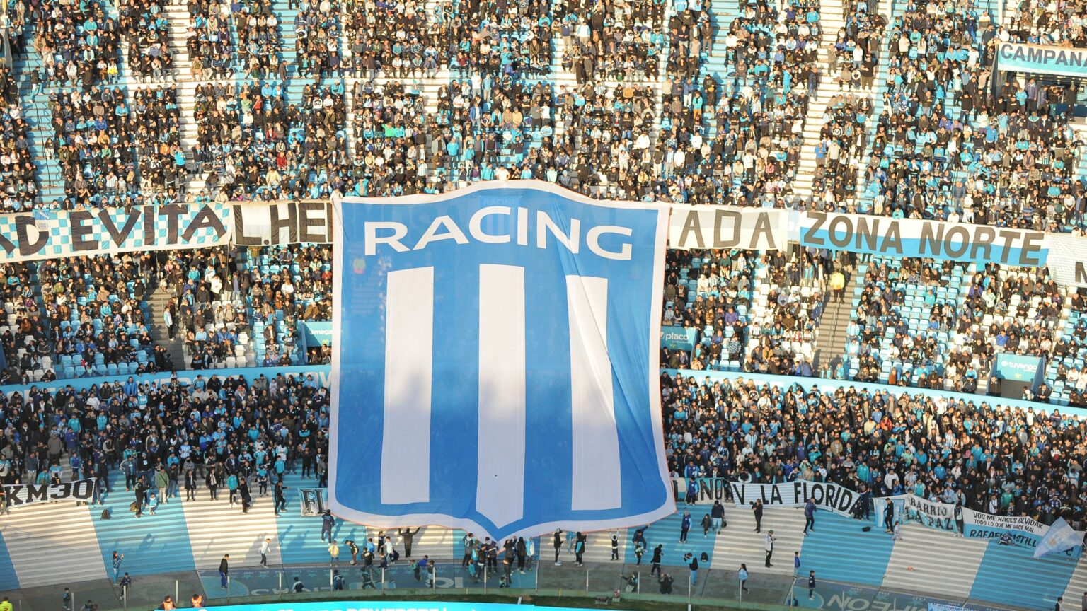 Racing ya tomó una decisión respecto al público visitante - Racing de Alma