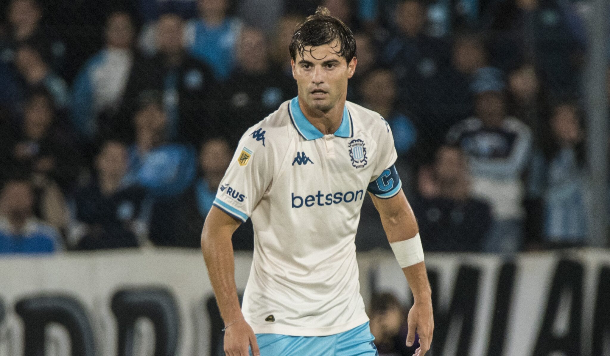 Los grandes números de Sosa jugando como volante en Racing - Racing de Alma