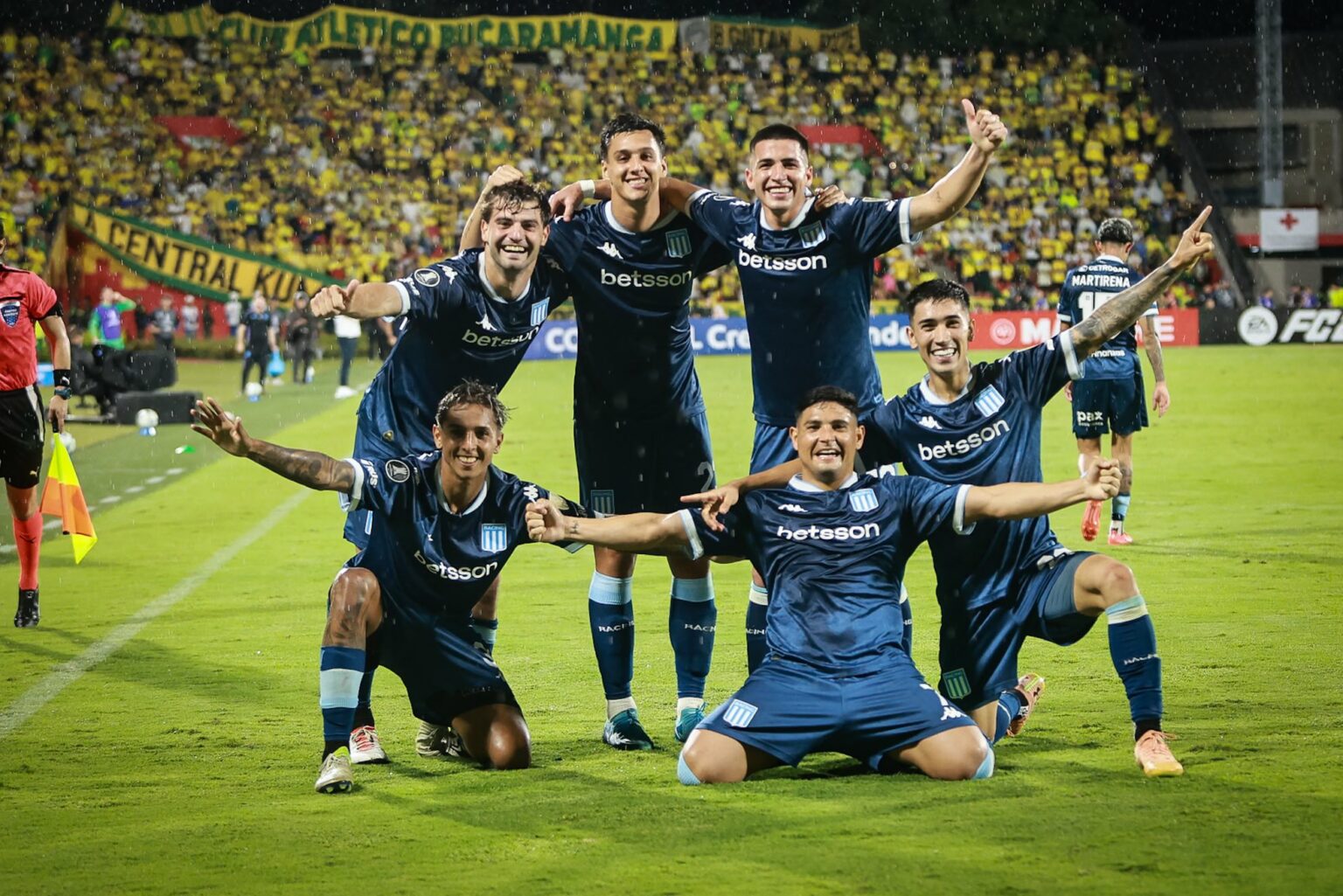 Sosa en Racing habló de una bronca ante Bucaramanga - Racing de Alma