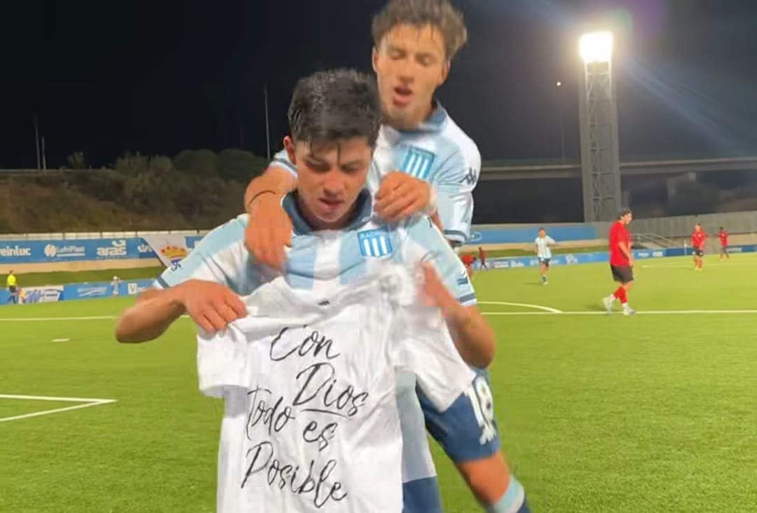 Los juveniles de Racing golearon en el Mundial de Clubes - Racing de Alma